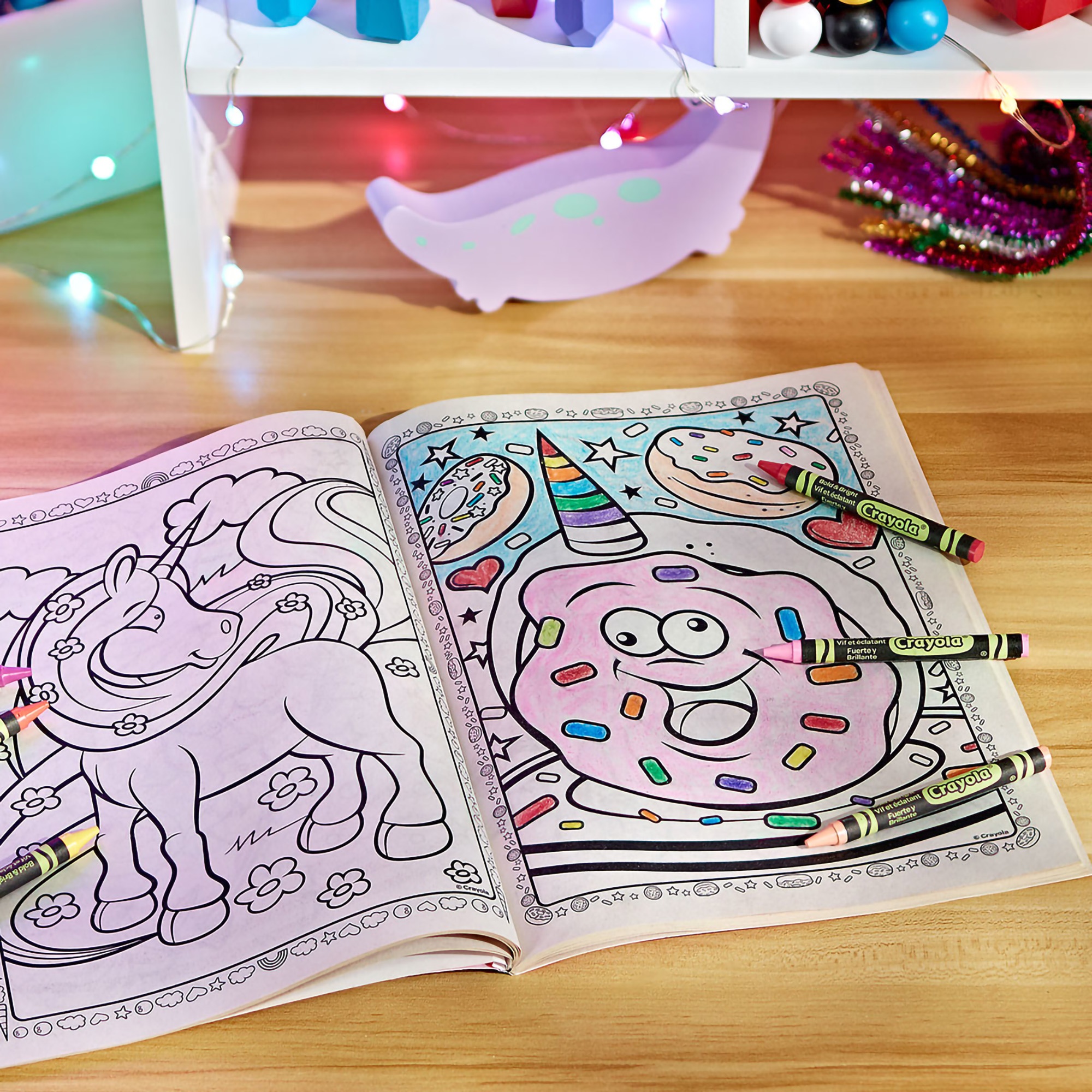 Supermart.com. Crayola Construction Paper Crayons 24/Pkg-Bright